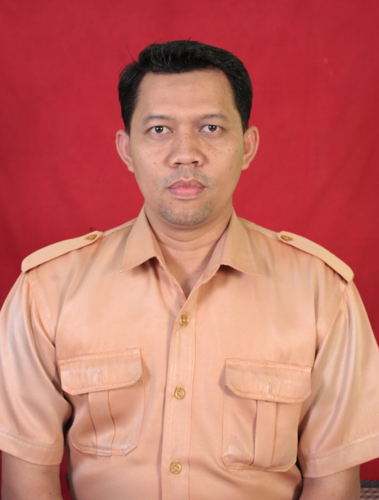 Profil Kepala Sekolah – SMA Martia Bhakti