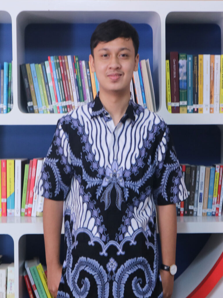 Profil Guru dan Staf – SMA Martia Bhakti